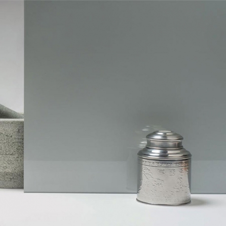 Metallic Grey | Lauriermax